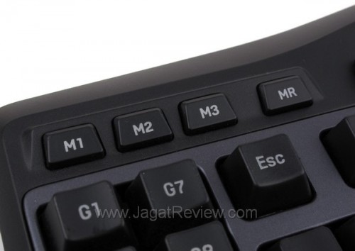Review-Logitech G19 Gaming Keyboard: Main Game Makin Seru dengan Layar ...