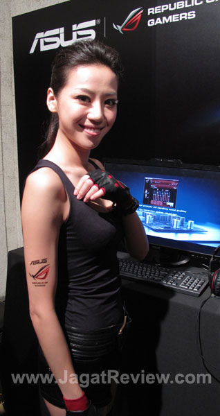 Booth Babes Computex 2012: Day 3 • Jagat Review