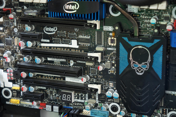 Review VGA NVIDIA GeForce GTX TITAN SLI: Melesat Kencang dengan GK110 ...