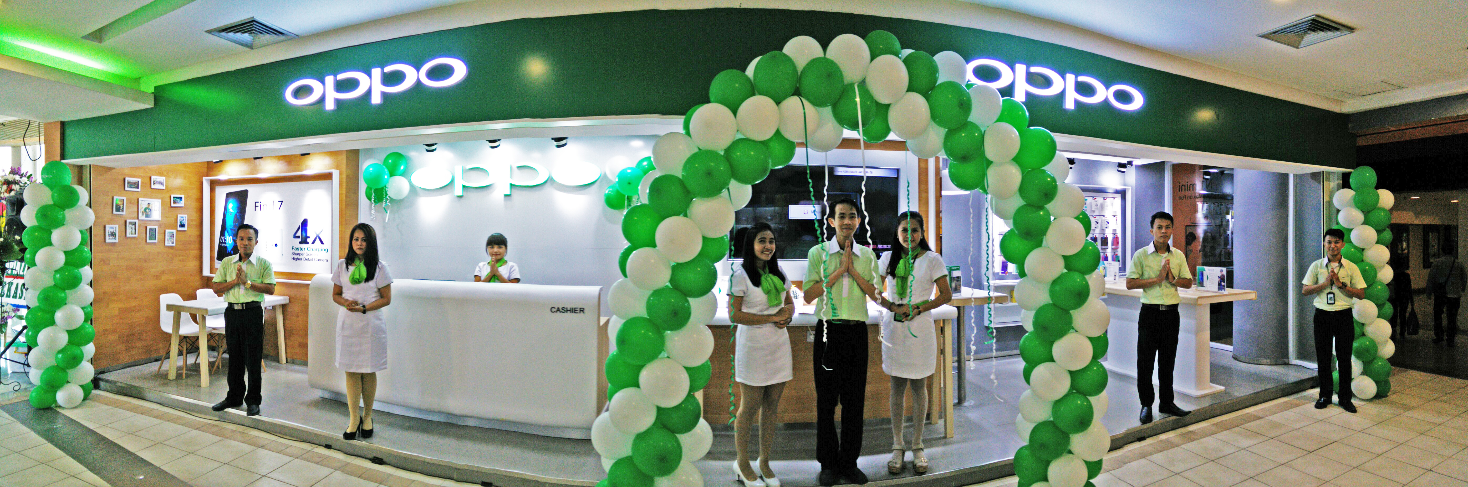 [PR] OPPO Resmikan Experience Store Kedua di Kelapa Gading • Jagat Review