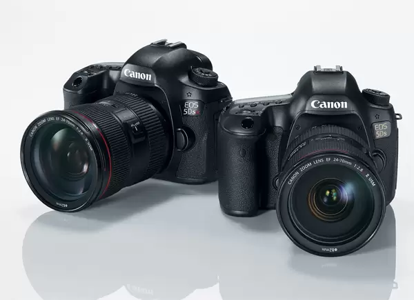 Canon EOS 5D, Kamera Profesional Canon Beresolusi 50 Megapixel • Jagat ...