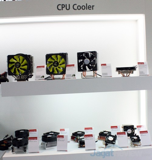 Computex 2015 Booth Raid: Akasa - Accesories • Jagat Review
