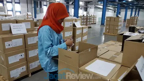 Pabrik Oppo di Indonesia Mulai Beroperasi • Jagat Review