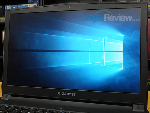 Review Gigabyte Sabre 15 Core i5: Laptop Gaming Murah dengan Keyboard ...
