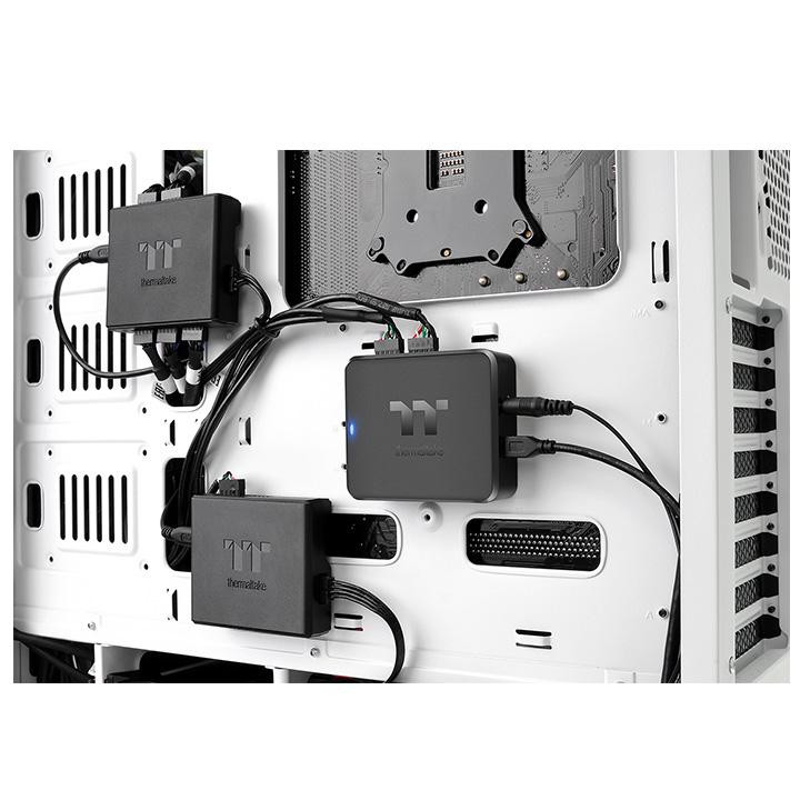 Thermaltake Hadirkan H200 Internal USB Hub • Jagat Review