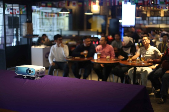 Direct Release: Semarak Bola di Layar Besar bersama BenQ 4K UHD HDR ...