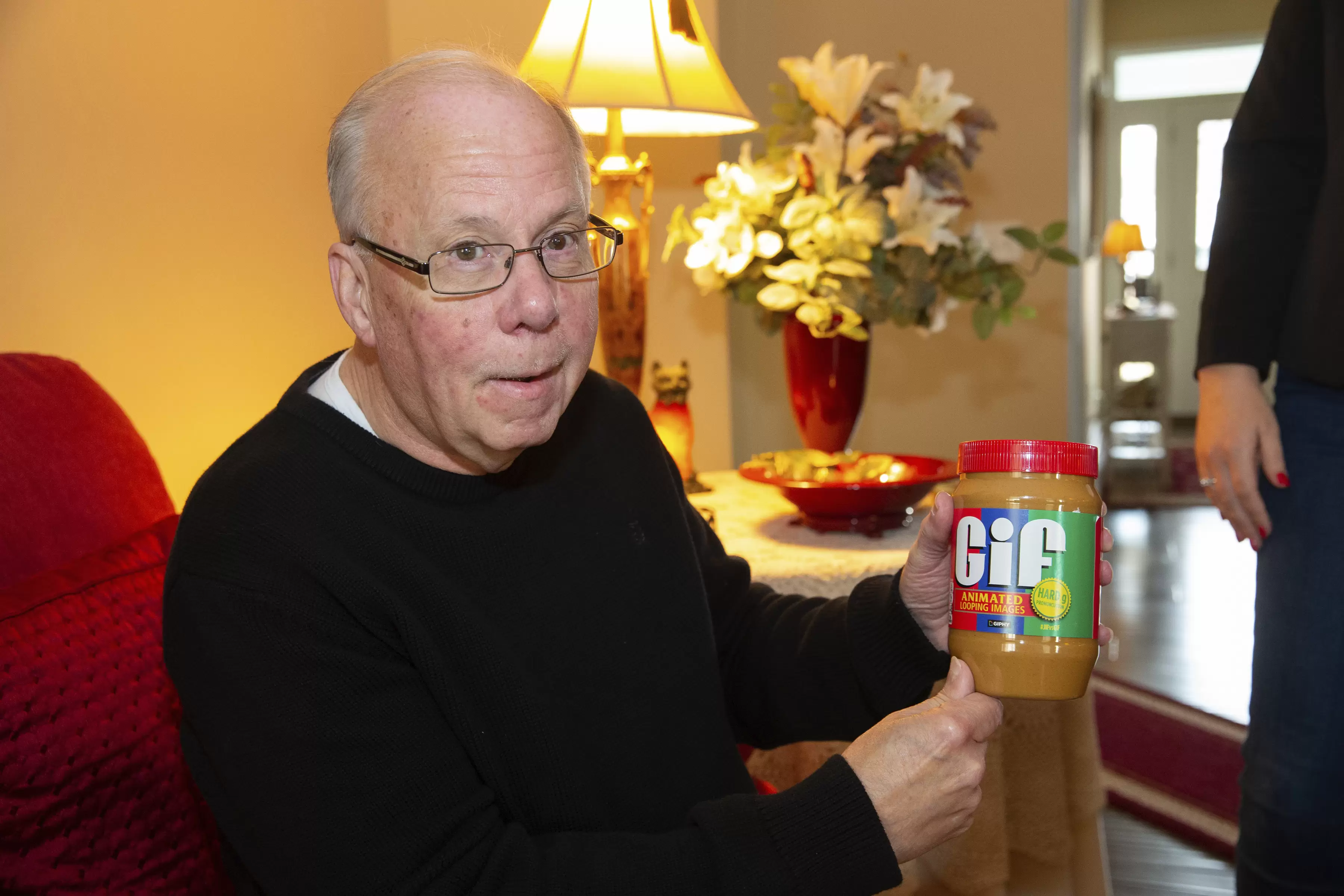 4 Prosesor Intel Core Generasi Ke-8 dengan GPU Radeon RX Vega M • Jagat ...