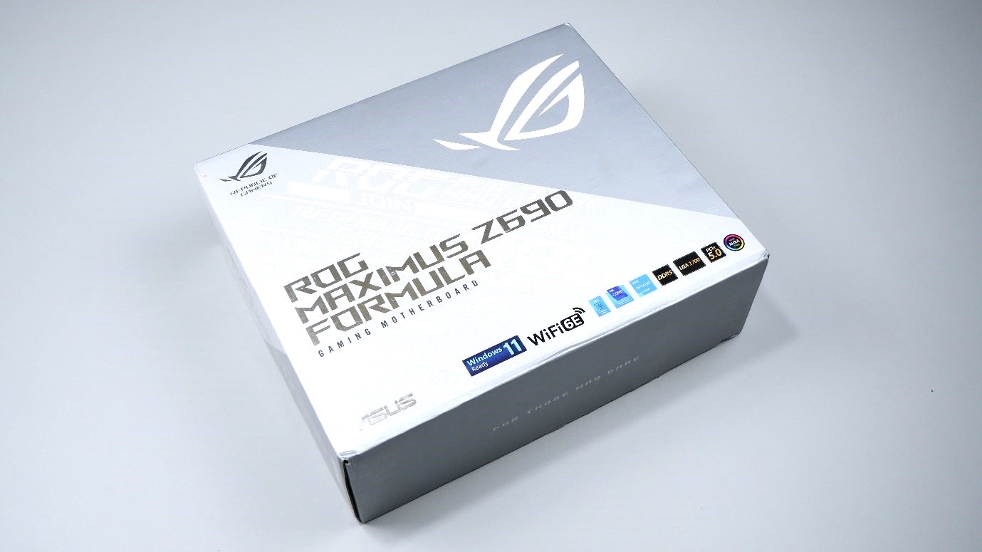 Unboxing dan Hands-On ASUS ROG Maximus Z690 Formula • Jagat Review
