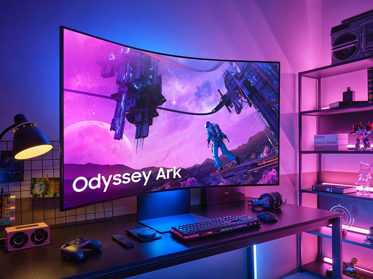 Samsung Umumkan Odyssey Ark, Monitor Gaming Lengkung 55" 1000R Pertama ...