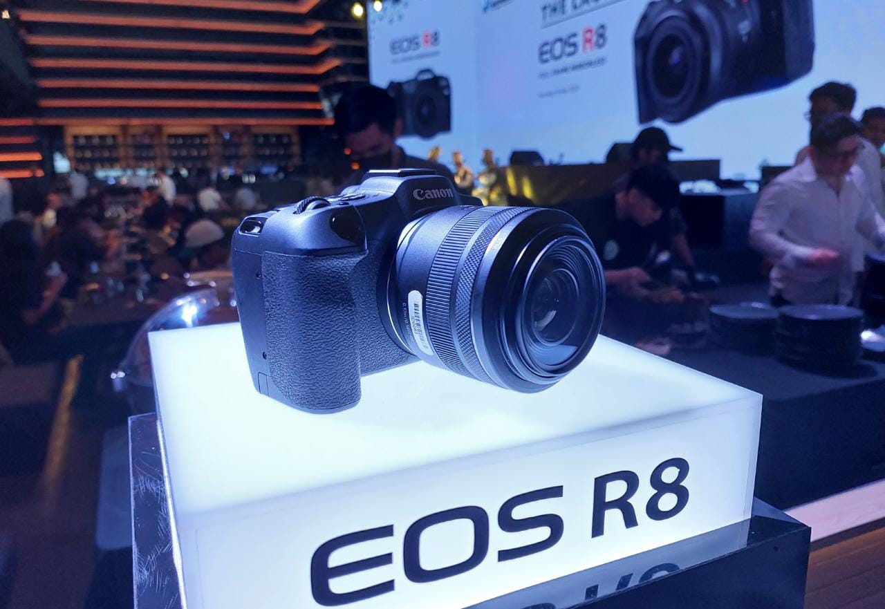 Canon EOS R8 Resmi Dirilis di Indonesia, Harga Mulai Rp 25 Jutaan ...