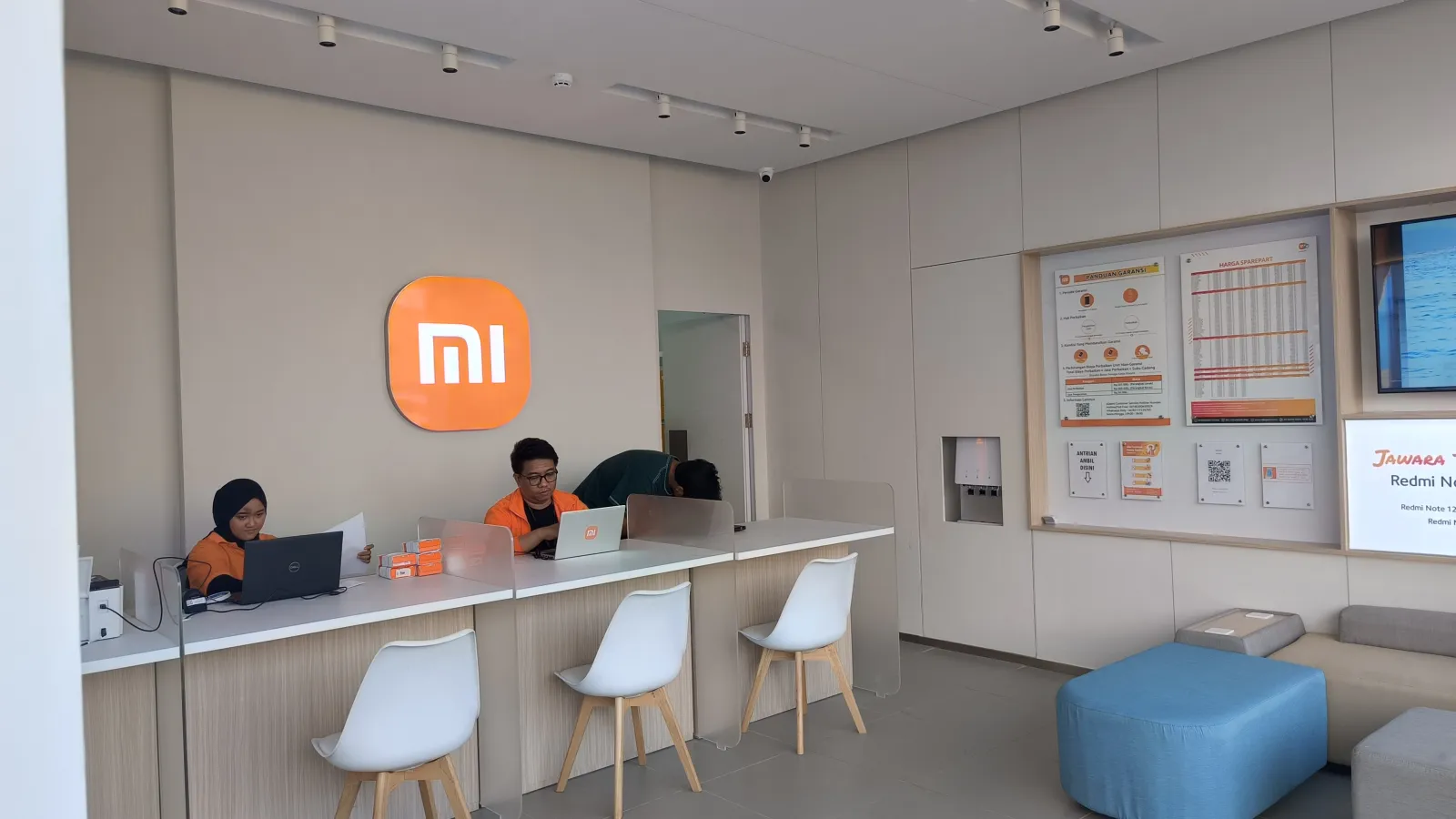 Xiaomi Resmikan Flagship Experience Store Pertamanya di Indonesia ...
