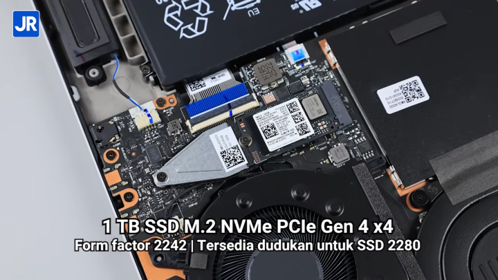 Review Lenovo Legion 7i Gen 10 (2025): Laptop Kencang yang Putih dan ...